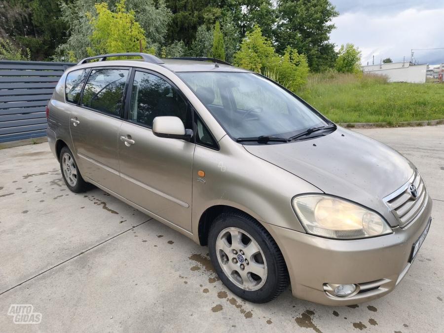 Тойота Авенсис Версо 2002 в Каунас, объемом двигателя 2.00 л и пробегом 465 тыс. км за 800 €, фото 3 на AUTOMOTO.COM.LV
