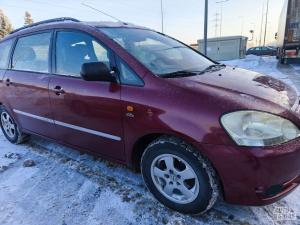 Toyota avensis-verso 2003 Kauņa, ar dzinēja tilpumu 2.00 L un nobraukumu 450 tūkst. km par 950 €, foto 4 vietnē AUTOMOTO.COM.LV