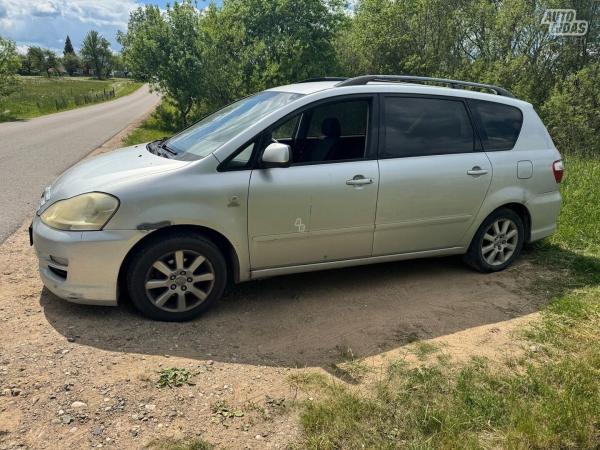 Toyota avensis-verso 2003 Viļņa, ar dzinēja tilpumu 2.00 L un nobraukumu 340 tūkst. km par 1150 €, foto 2 vietnē AUTOMOTO.COM.LV