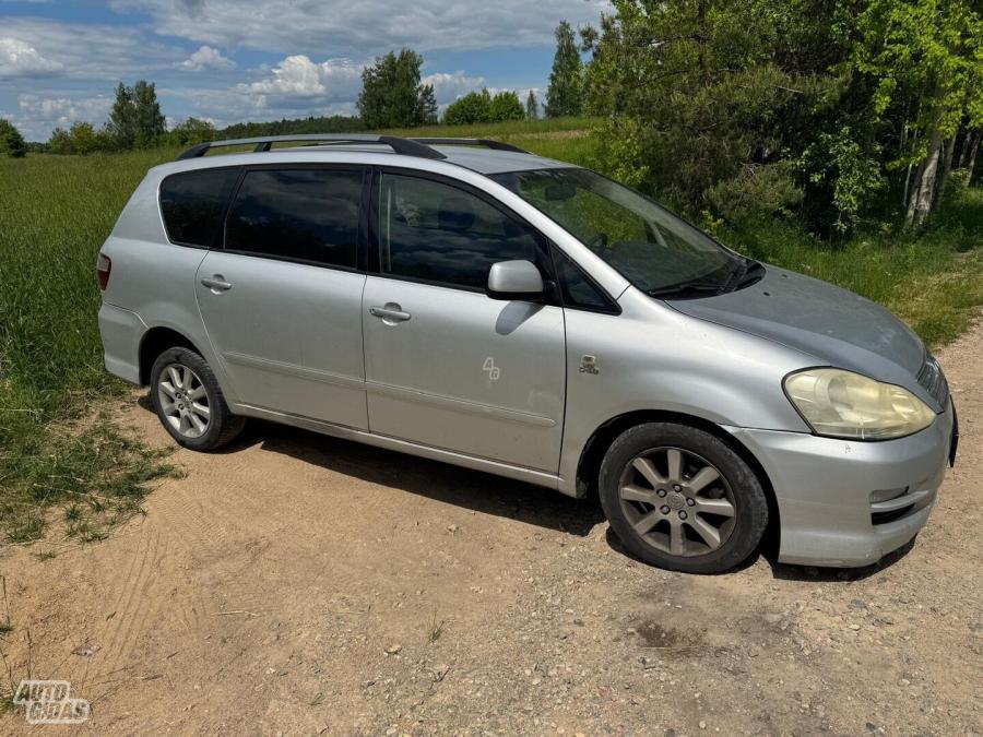 Toyota avensis-verso 2003 Viļņa, ar dzinēja tilpumu 2.00 L un nobraukumu 340 tūkst. km par 1150 €, foto 6 vietnē AUTOMOTO.COM.LV