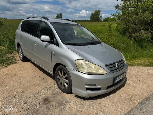 Toyota avensis-verso 2003 Viļņa, ar dzinēja tilpumu 2.00 L un nobraukumu 340 tūkst. km par 1150 €, foto 1 vietnē AUTOMOTO.COM.LV
