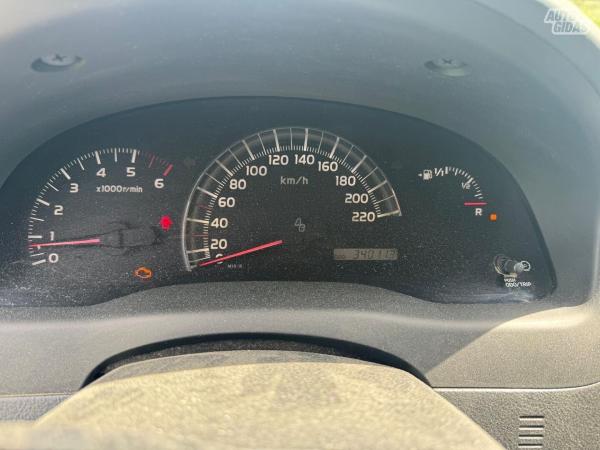 Toyota avensis-verso 2003 Viļņa, ar dzinēja tilpumu 2.00 L un nobraukumu 340 tūkst. km par 1150 €, foto 6 vietnē AUTOMOTO.COM.LV