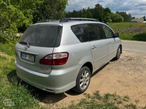 Toyota avensis-verso 2003 in Vilnius, with an engine capacity of 2.00 L and mileage of 340 thousand km for 1150 €, photo 11 on AUTOMOTO.COM.LV