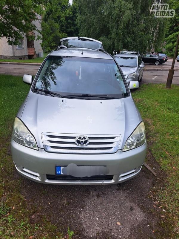 Тойота Авенсис Версо 2003 в Каунас, объемом двигателя 2.00 л и пробегом 427 тыс. км за 1500 €, фото 2 на AUTOMOTO.COM.LV