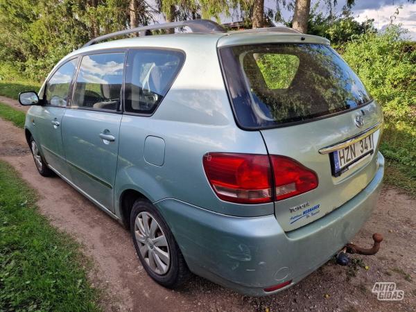 Toyota avensis-verso 2003 Ukmergė, ar dzinēja tilpumu 2.00 L un nobraukumu 300 tūkst. km par 550 €, foto 4 vietnē AUTOMOTO.COM.LV