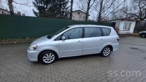 Toyota avensis-verso 2004 Rīga, ar dzinēja tilpumu 2.00 L un nobraukumu 359 tūkst. km par 1900 €, foto 5 vietnē AUTOMOTO.COM.LV