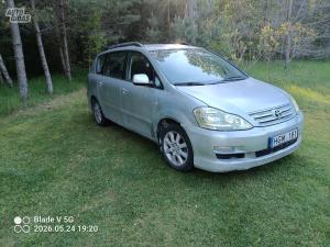 Toyota avensis-verso 2004 in Vilnius, with an engine capacity of 2.00 L and mileage of 397 thousand km for 1600 €, photo 14 on AUTOMOTO.COM.LV