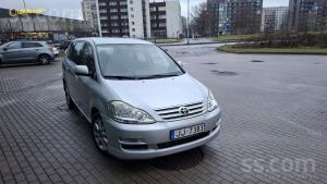 Toyota avensis-verso 2004 in Riga, with an engine capacity of 2.00 L and mileage of 359 thousand km for 2100 €, photo 5 on AUTOMOTO.COM.LV
