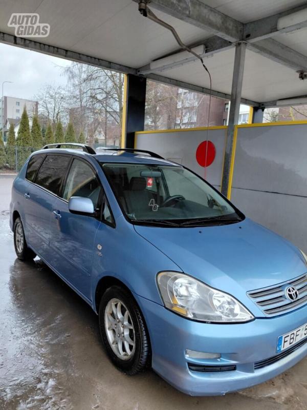 Toyota avensis-verso 2005 Raseiniai, ar dzinēja tilpumu 2.00 L un nobraukumu 235 tūkst. km par 1350 €, foto 7 vietnē AUTOMOTO.COM.LV