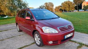 Red Toyota avensis-verso 2001 in Liepaja, with an engine capacity of 2.00 L and mileage of 426 thousand km for 1200 €, photo 3 on AUTOMOTO.COM.LV