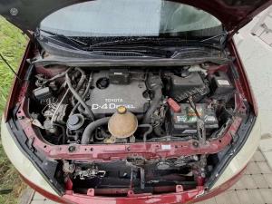 Red Toyota avensis-verso 2005 in Panevezys, with an engine capacity of 2.00 L and mileage of 388 thousand km for 1400 €, photo 10 on AUTOMOTO.COM.LV