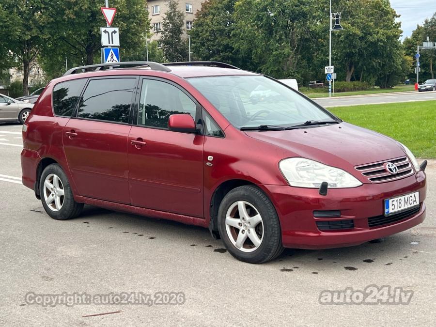 Красный Тойота Авенсис Версо 2005 в Нарва, объемом двигателя 2.00 л и пробегом 407 тыс. км за 1499 €, фото 7 на AUTOMOTO.COM.LV