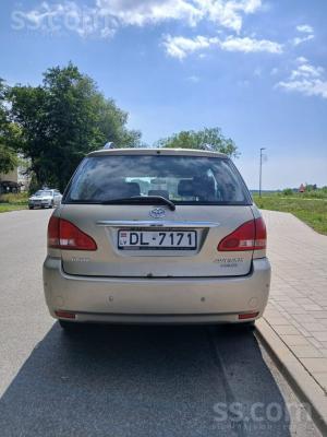 Тойота Авенсис Версо 2002 в Рига, объемом двигателя 2.00 л и пробегом 298 тыс. км за 2550 €, фото 11 на AUTOMOTO.COM.LV