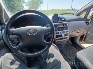 Тойота Авенсис Версо 2002 в Рига, объемом двигателя 2.00 л и пробегом 298 тыс. км за 2550 €, фото 19 на AUTOMOTO.COM.LV