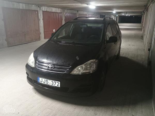 Тойота Авенсис Версо 2004 в Вильнюс на AUTOMOTO.COM.LV Тойота Авенсис Версо 2004 в Вильнюс, объемом двигателя 2.00 л и пробегом 396 тыс. км за 550 €, фото 1 на AUTOMOTO.COM.LV