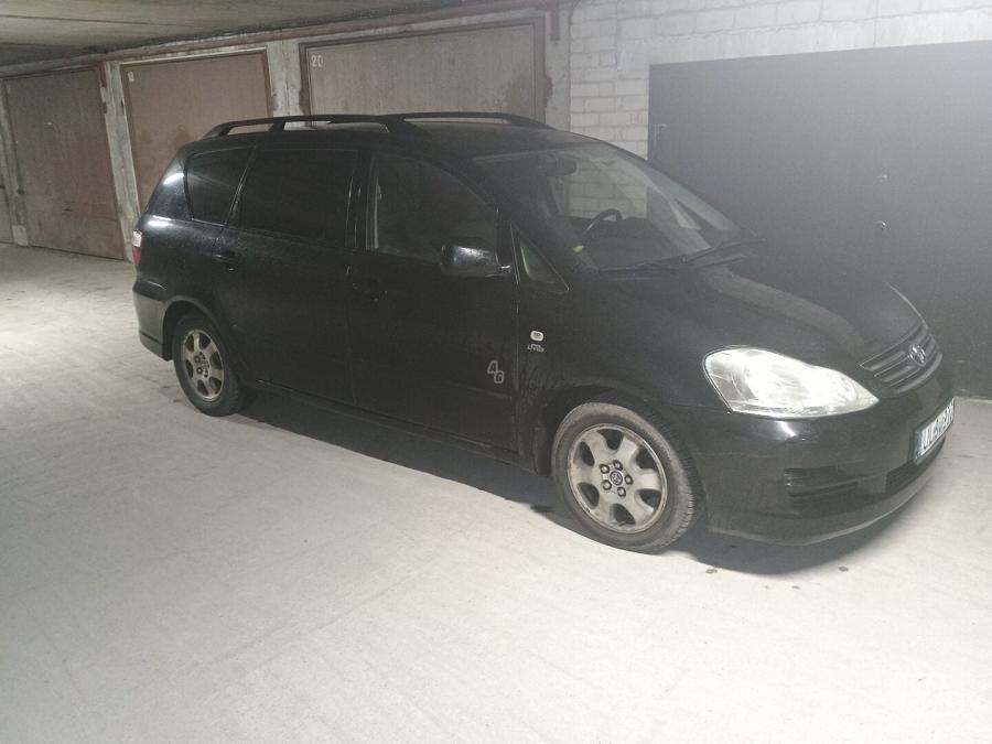 Toyota avensis-verso 2004 Viļņa, ar dzinēja tilpumu 2.00 L un nobraukumu 396 tūkst. km par 550 €, foto 4 vietnē AUTOMOTO.COM.LV