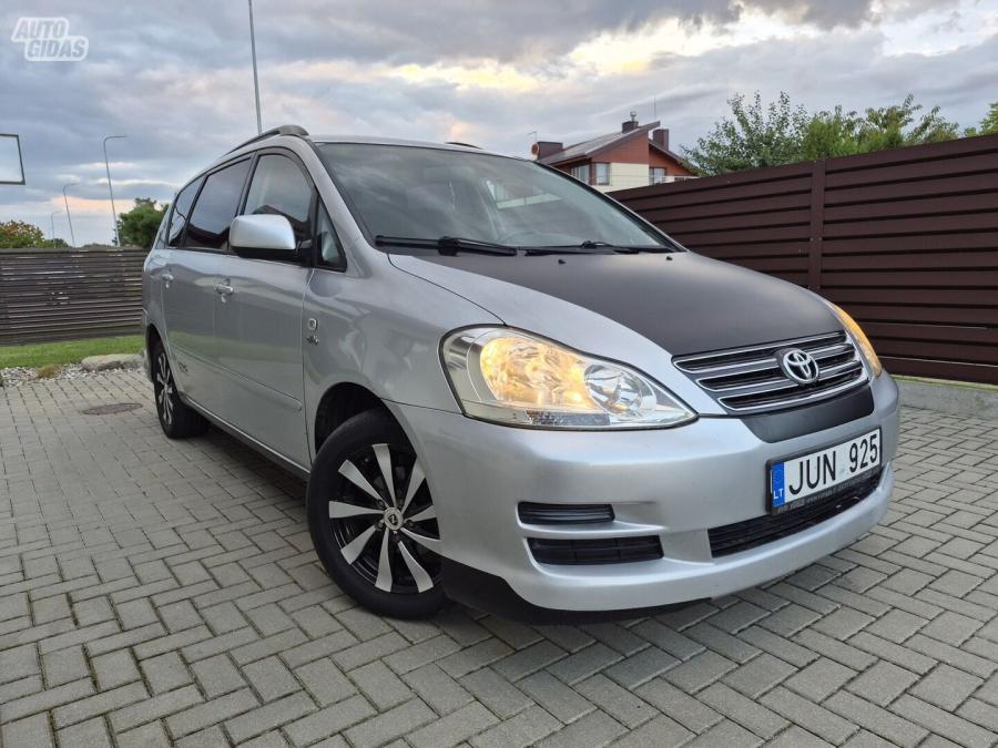 Toyota avensis-verso 2005 Jurbarkas, ar dzinēja tilpumu 2.00 L un nobraukumu 260 tūkst. km par 1950 €, foto 1 vietnē AUTOMOTO.COM.LV