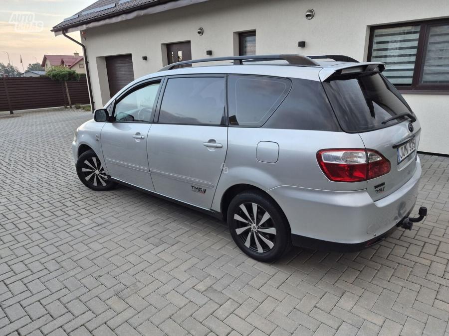 Toyota avensis-verso 2005 Jurbarkas, ar dzinēja tilpumu 2.00 L un nobraukumu 260 tūkst. km par 1950 €, foto 6 vietnē AUTOMOTO.COM.LV