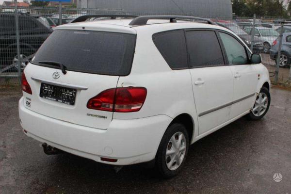 Balts Toyota avensis-verso 2003 Radviliškis, ar dzinēja tilpumu 2.00 L un nobraukumu 320 tūkst. km par 950 €, foto 3 vietnē AUTOMOTO.COM.LV