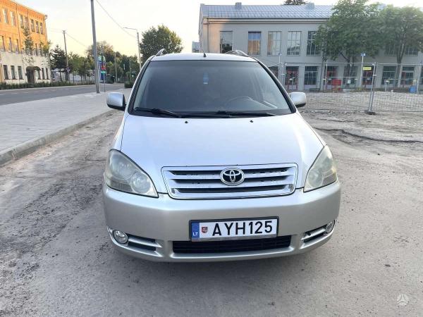 Желтый Тойота Авенсис Версо 2001 в Вильнюс, объемом двигателя 2.00 л и пробегом 285 тыс. км за 1500 €, фото 5 на AUTOMOTO.COM.LV