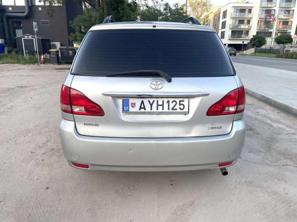 Dzeltens Toyota avensis-verso 2001 Viļņa, ar dzinēja tilpumu 2.00 L un nobraukumu 285 tūkst. km par 1500 €, foto 7 vietnē AUTOMOTO.COM.LV