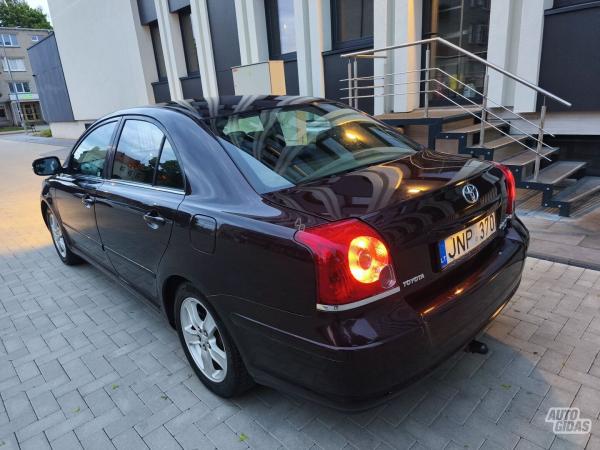 Violets Toyota Avensis 2006 Tauragė, ar dzinēja tilpumu 2.00 L un nobraukumu 392 tūkst. km par 1880 €, foto 3 vietnē AUTOMOTO.COM.LV