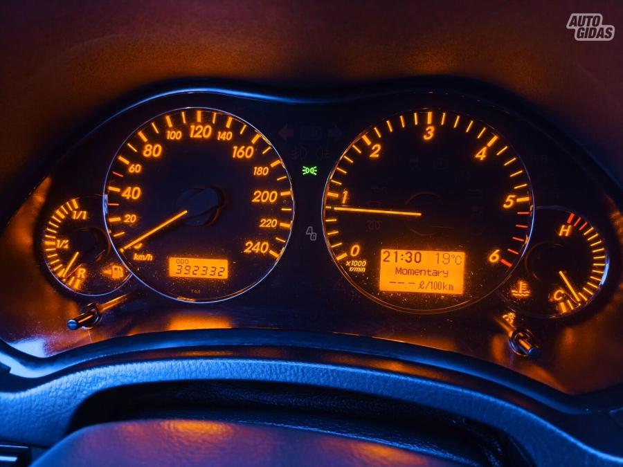 Фиолетовый Тойота Авенсис 2006 в Таураге, объемом двигателя 2.00 л и пробегом 392 тыс. км за 1880 €, фото 18 на AUTOMOTO.COM.LV