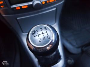 Фиолетовый Тойота Авенсис 2006 в Таураге, объемом двигателя 2.00 л и пробегом 392 тыс. км за 1880 €, фото 20 на AUTOMOTO.COM.LV
