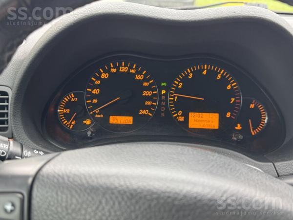 Violets Toyota Avensis 2008 Rīga, ar dzinēja tilpumu 2.40 L un nobraukumu 231 tūkst. km par 2150 €, foto 3 vietnē AUTOMOTO.COM.LV