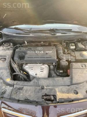 Violets Toyota Avensis 2008 Rīga, ar dzinēja tilpumu 2.00 L un nobraukumu 190 tūkst. km par 3300 €, foto 7 vietnē AUTOMOTO.COM.LV