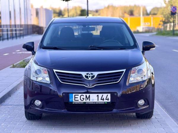 Violets Toyota Avensis 2009 Viļņa, ar dzinēja tilpumu 1.99 L un nobraukumu 223 tūkst. km par 3750 €, foto 3 vietnē AUTOMOTO.COM.LV