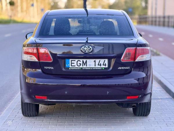 Violets Toyota Avensis 2009 Viļņa, ar dzinēja tilpumu 1.99 L un nobraukumu 223 tūkst. km par 3750 €, foto 8 vietnē AUTOMOTO.COM.LV