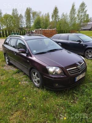 Фиолетовый Тойота Авенсис 2007 в Огре, объемом двигателя 2.20 л и пробегом 438 тыс. км за 600 €, фото  на AUTOMOTO.COM.LV