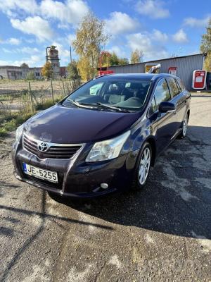 Фиолетовый Тойота Авенсис 2010 в Рига, объемом двигателя 2.00 л и пробегом 319 тыс. км за 4500 €, фото  на AUTOMOTO.COM.LV