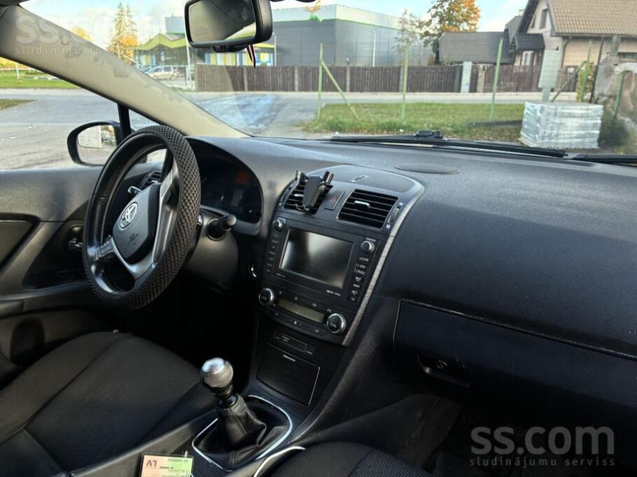 Фиолетовый Тойота Авенсис 2010 в Рига, объемом двигателя 2.00 л и пробегом 319 тыс. км за 4500 €, фото 6 на AUTOMOTO.COM.LV