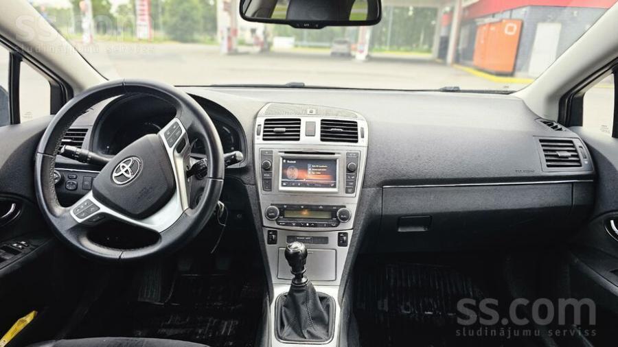 Фиолетовый Тойота Авенсис 2015 в Рига, объемом двигателя 2.00 л и пробегом 285 тыс. км за 5300 €, фото 11 на AUTOMOTO.COM.LV