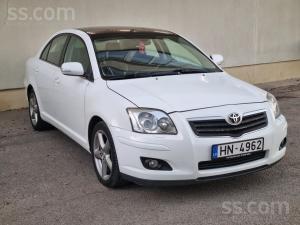 Белый Тойота Авенсис 2007 в Огре, объемом двигателя 2.20 л и пробегом 348 тыс. км за 1750 €, фото 4 на AUTOMOTO.COM.LV
