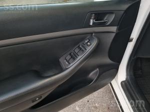 Белый Тойота Авенсис 2007 в Огре, объемом двигателя 2.20 л и пробегом 348 тыс. км за 1750 €, фото 18 на AUTOMOTO.COM.LV