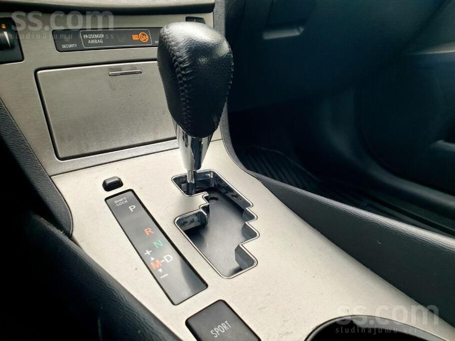 Balts Toyota Avensis 2011 Rīga, ar dzinēja tilpumu 2.00 L un nobraukumu 277 tūkst. km par 3850 €, foto 10 vietnē AUTOMOTO.COM.LV