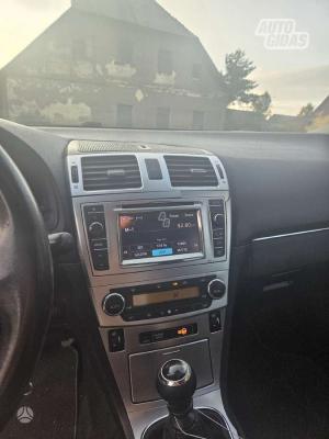 Balts Toyota Avensis 2014 Šauļi, ar dzinēja tilpumu 2.00 L un nobraukumu 308 tūkst. km par 4300 €, foto 10 vietnē AUTOMOTO.COM.LV
