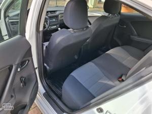 White Toyota Avensis 2015 in Alytus, with an engine capacity of 1.60 L and mileage of 226 thousand km for 6000 €, photo 18 on AUTOMOTO.COM.LV