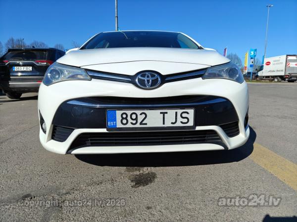 Balts Toyota Avensis 2016 Tallina, ar dzinēja tilpumu 1.60 L un nobraukumu 0 tūkst. km par 6190 €, foto 2 vietnē AUTOMOTO.COM.LV