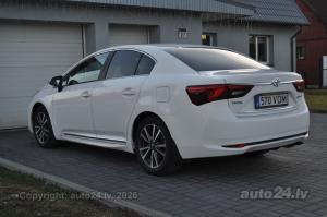 Balts Toyota Avensis 2016 Pērnava, ar dzinēja tilpumu 1.80 L un nobraukumu 195 tūkst. km par 12500 €, foto 4 vietnē AUTOMOTO.COM.LV