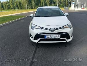 Белый Тойота Авенсис 2016 в Таллин, объемом двигателя 1.80 л и пробегом 0 тыс. км за 6500 €, фото  на AUTOMOTO.COM.LV