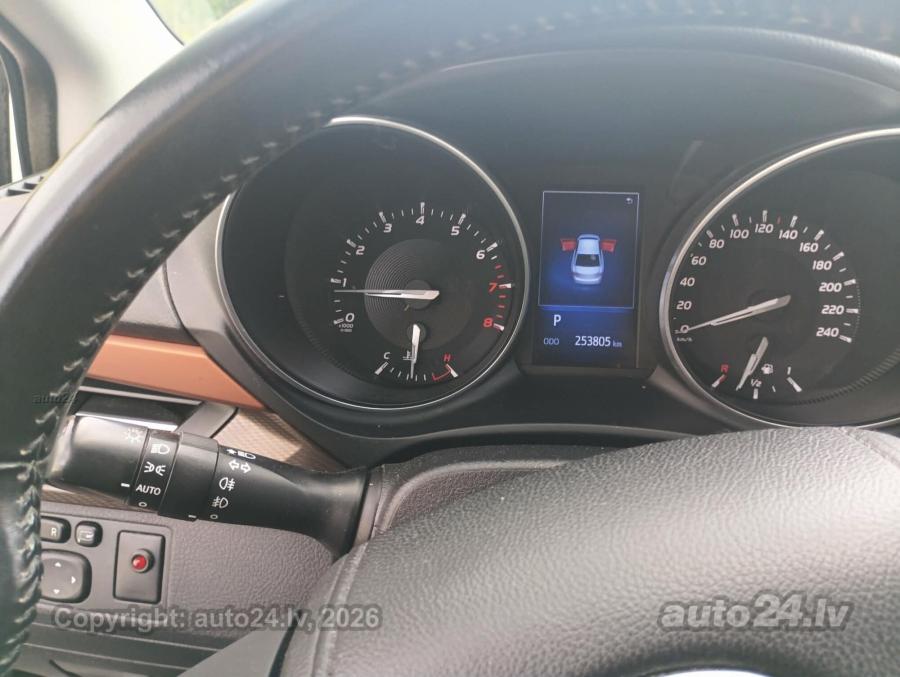 Белый Тойота Авенсис 2016 в Таллин, объемом двигателя 1.80 л и пробегом 0 тыс. км за 6500 €, фото 6 на AUTOMOTO.COM.LV