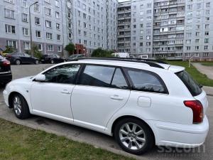 Белый Тойота Авенсис 2006 в Рига, объемом двигателя 1.80 л и пробегом 362 тыс. км за 1000 €, фото 5 на AUTOMOTO.COM.LV