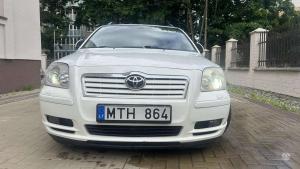 Белый Тойота Авенсис 2006 в Вильнюс, объемом двигателя 2.20 л и пробегом 358 тыс. км за 2150 €, фото 3 на AUTOMOTO.COM.LV