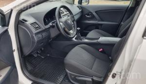 Белый Тойота Авенсис 2010 в Рига, объемом двигателя 2.20 л и пробегом 266 тыс. км за 4400 €, фото 10 на AUTOMOTO.COM.LV