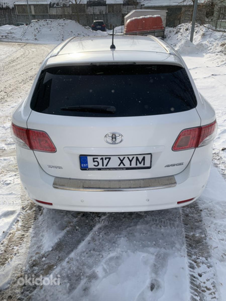Белый Тойота Авенсис 2010 в Таллин, объемом двигателя 1.80 л и пробегом 350 тыс. км за 4450 €, фото 6 на AUTOMOTO.COM.LV