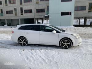 Белый Тойота Авенсис 2010 в Таллин, объемом двигателя 1.80 л и пробегом 350 тыс. км за 4450 €, фото 8 на AUTOMOTO.COM.LV